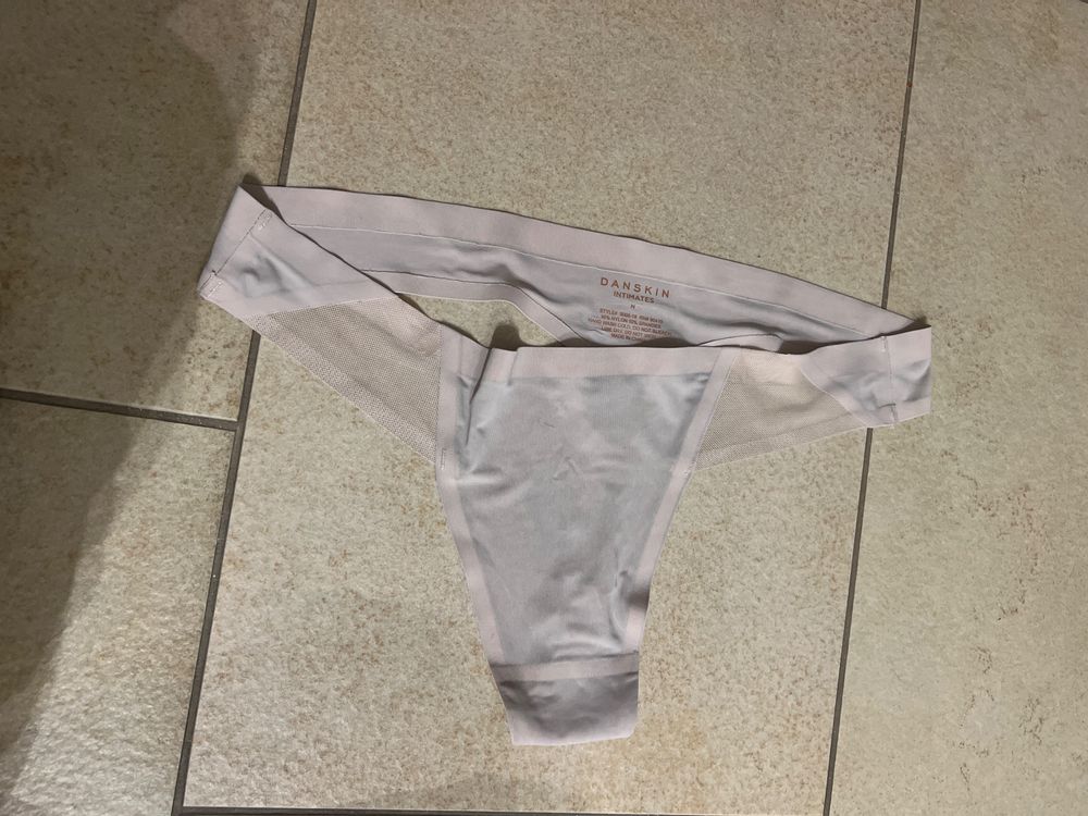 Danskin intimates string M rose beige Frauen dünner Stoff (Gebraucht ...