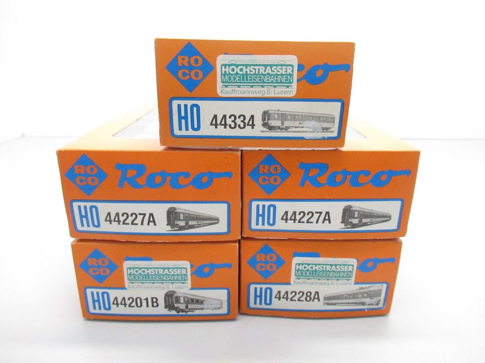 Roco 2 x 44227A, 44228A, 44201B, 44334, SBB Wagen DC H0 (Gebraucht) in ...