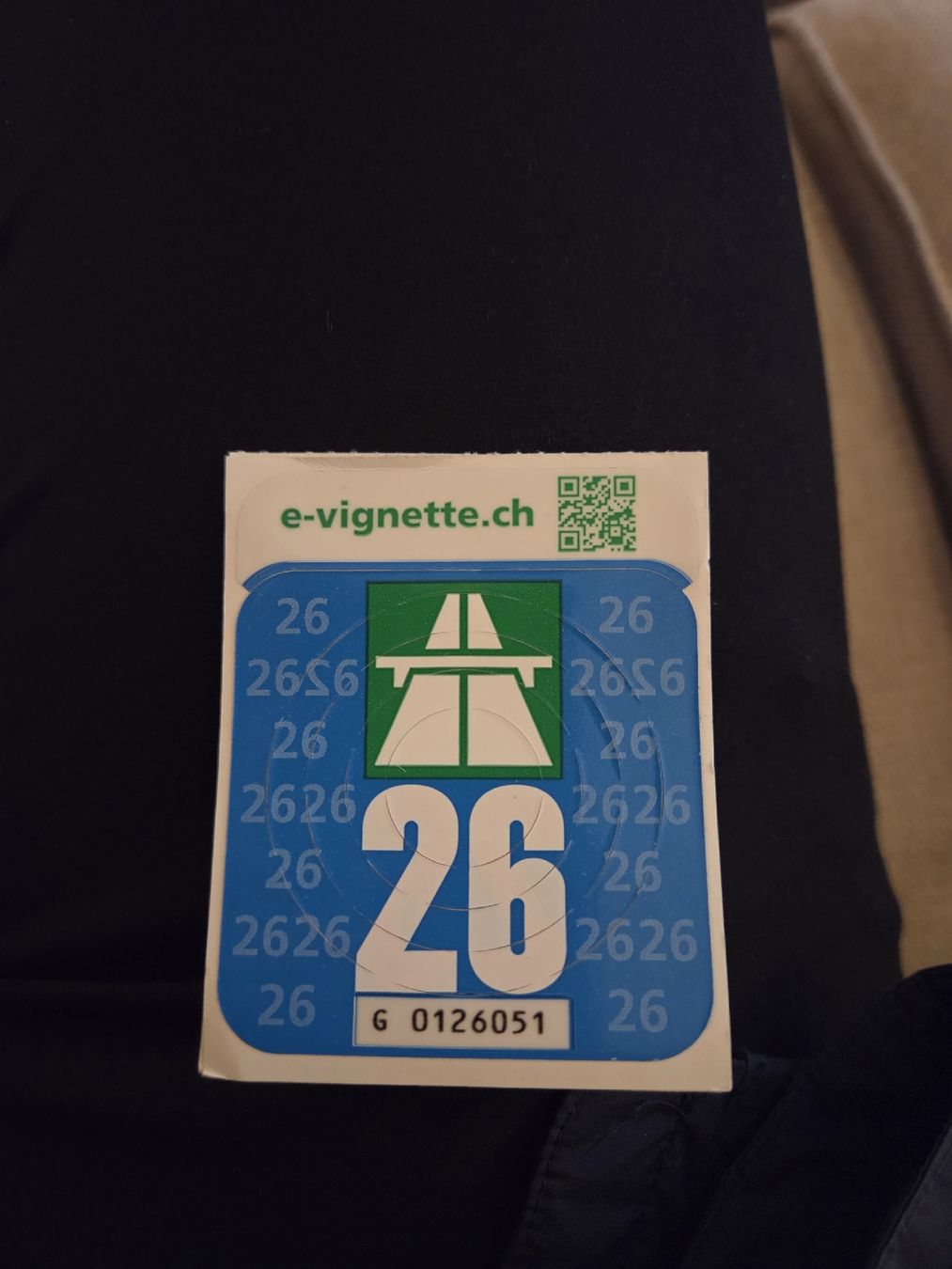 Schweizer Autobahn Vignette 2026 - Gültig bis Januar 2027 (Neu und ...
