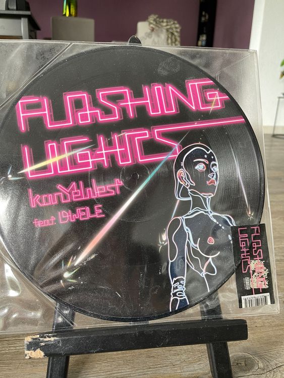 Kanye West / flashing lights (Gebraucht) in Dagmersellen für CHF 13 ...