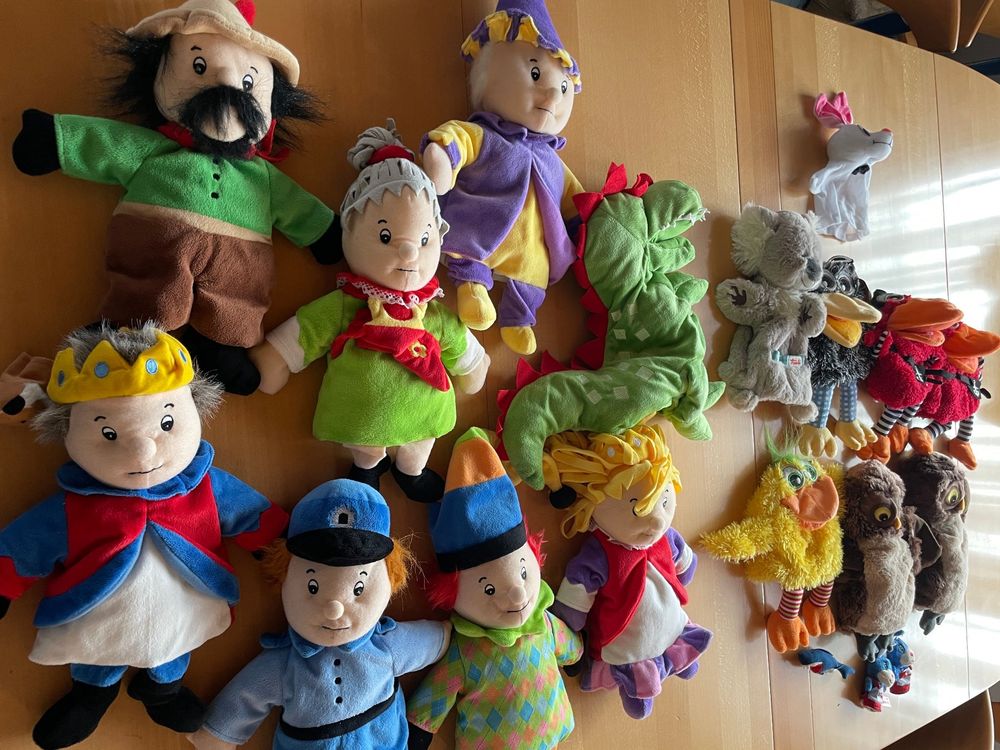 Handpuppen Set Kasperlitheater/Märchenfiguren/Tiere (Gebraucht) in ...