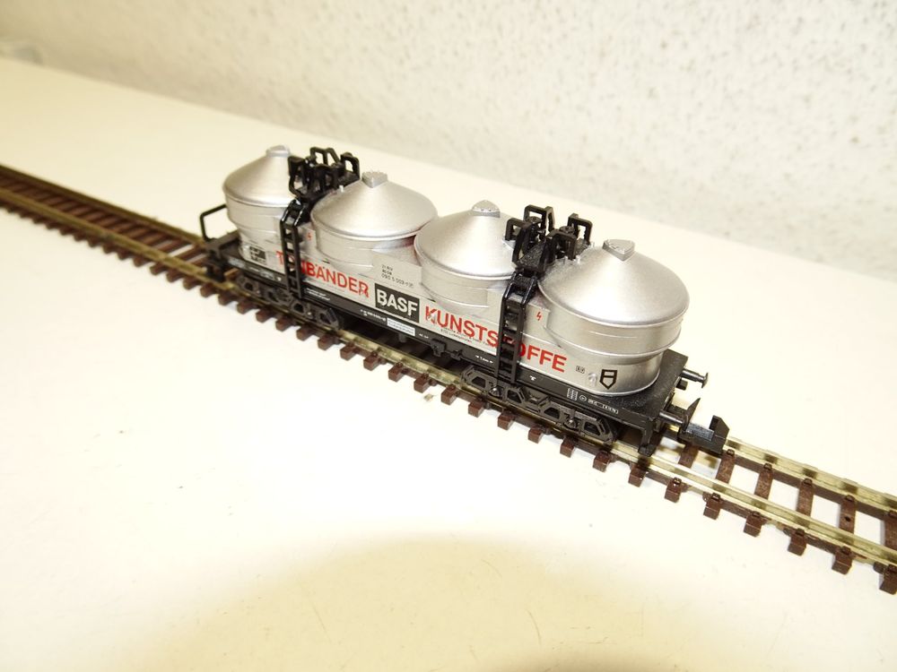 Minitrix Güterwagen DB BASF Behälterwagen Spur N 13586 (Neu (gemäss ...