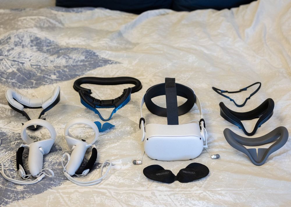 Oculus Quest 2 / Meta Quest 2 64GB mit viel Zubehör | Kaufen auf Ricardo