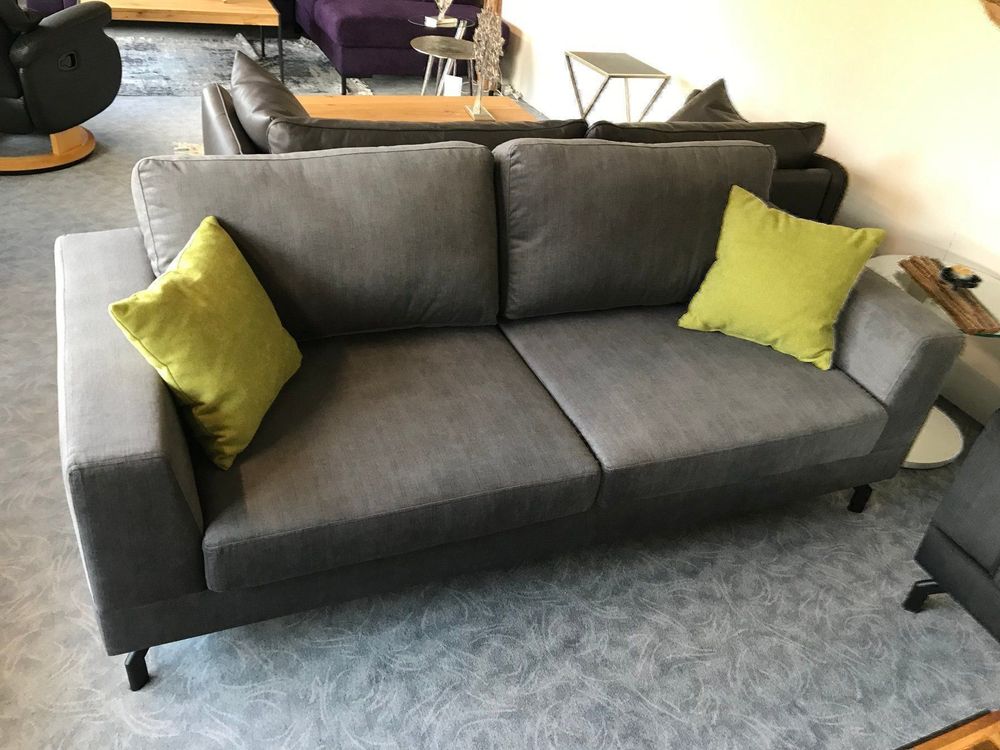 2.5er Sofa HISEL Microfaser grau 202 cm (Neu (gemäss Beschreibung)) in ...