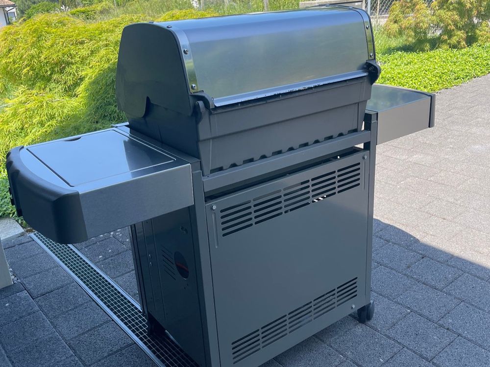 Gasgrill Weber Genesis S-330 Edelstahl (top-gepflegt) (Neu (gemäss ...