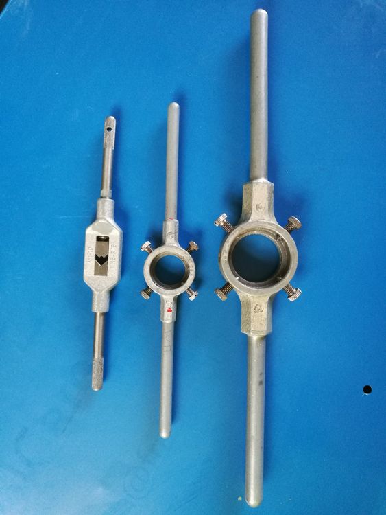 Windeisen und Schneideisenhalter (Gebraucht) in Niederdorf für CHF 19 ...