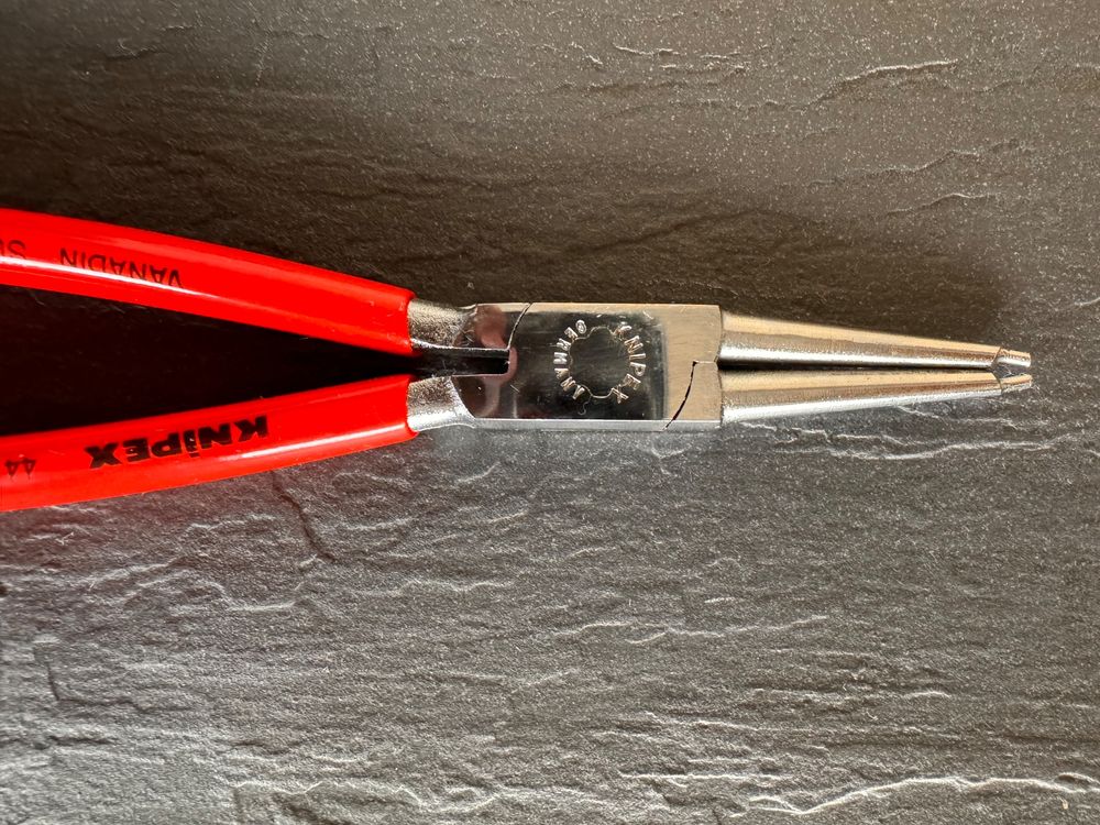 Knipex Zange (Gebraucht) in Montlingen für CHF 8 – mit Lieferung auf ...