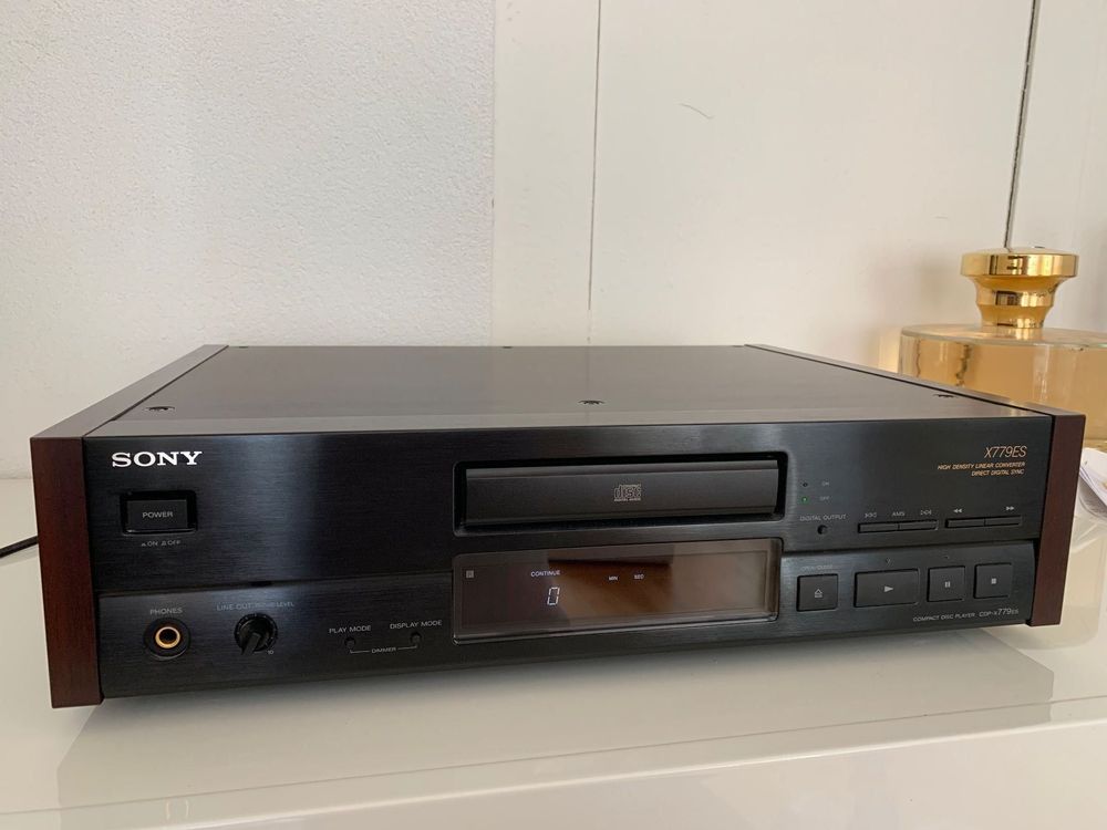 Sony CDP X 779 ES (Gebraucht) in chur für CHF 700 – mit Lieferung auf ...