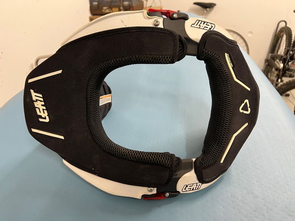 Downhill Freeride Nacken Protektor Leatt DBX Ride III | Kaufen auf Ricardo