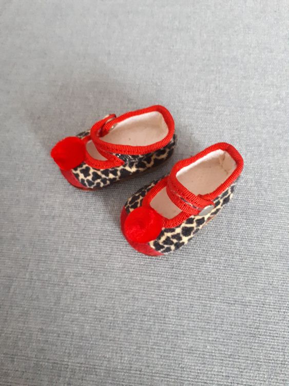 Puppenschuhe Tigerfinkli (Neu (gemäss Beschreibung)) in Neuhausen für ...