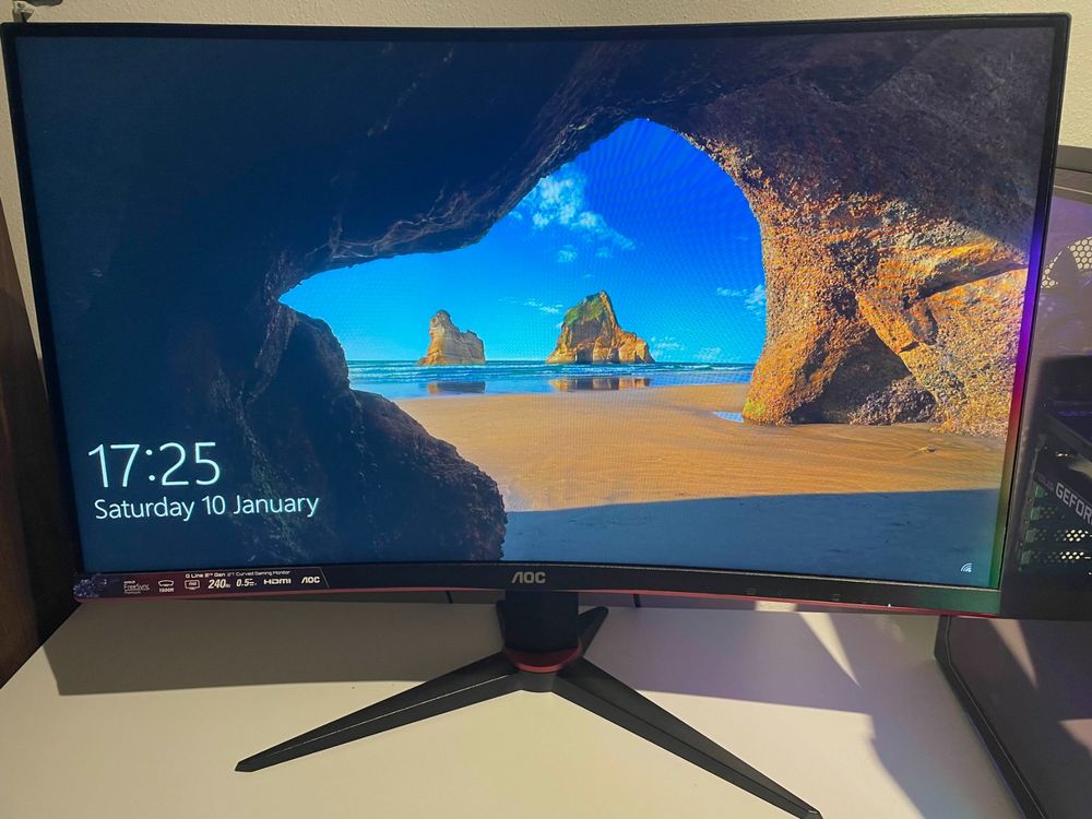 Monitor Gaming Curvo AOC C27G2ZU 27" (Usato) a Leggia per CHF 99 – con ...