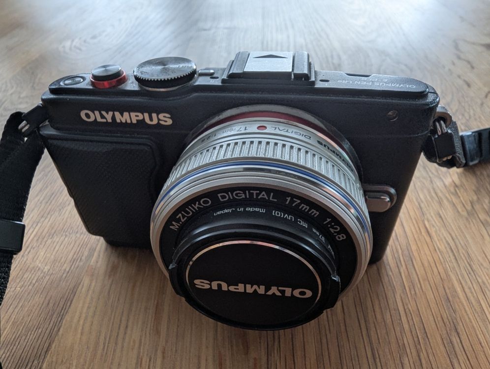 Olympus E-PL6 with 17mm f/2.8 (Gebraucht) in Adliswil für CHF 156 – mit Lieferung auf Ricardo kaufen