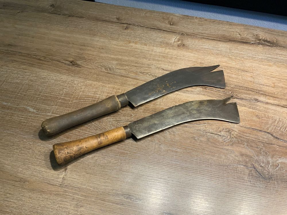 2 Alte Gertel | Kaufen auf Ricardo