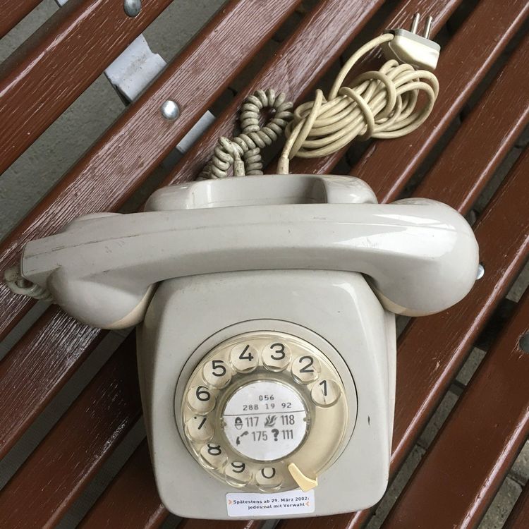 Alte Telefon (Gebraucht) in Gebenstorf für CHF 10 – mit Lieferung auf ...