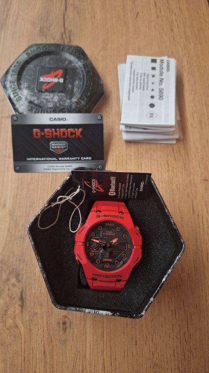 Casio G-Shock GA-B001-4AER Rouge, État presque neuf (D'occasion) à ...