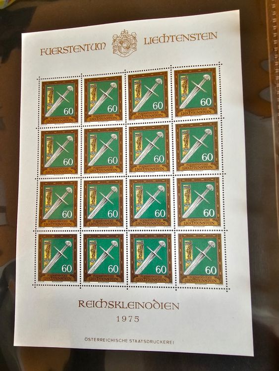 LIECHTENSTEIN 1975 REICHSKLEINODIEN ** KL.BOGEN (Neu (gemäss Beschreibung)) in Dintikon für CHF ...