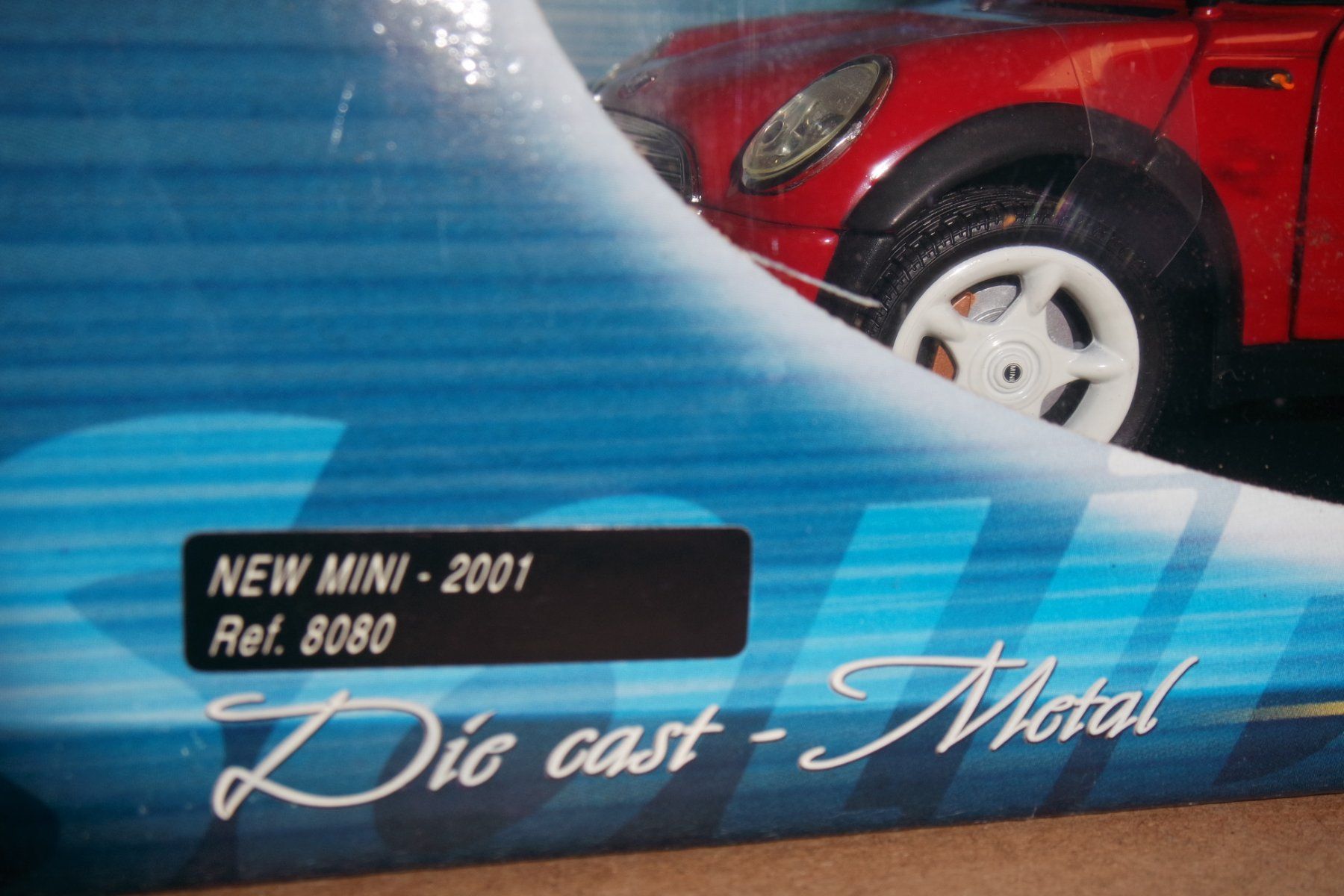 NEW MINI 2001 ( 1/18e ) SOLIDO (D'occasion) à Avenches pour CHF 25 ...