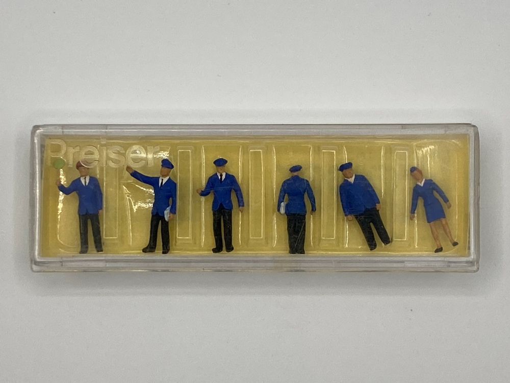 Preiser 4011 H0 Bahnpersonal (Neu und originalverpackt) in für CHF 8.9 ...