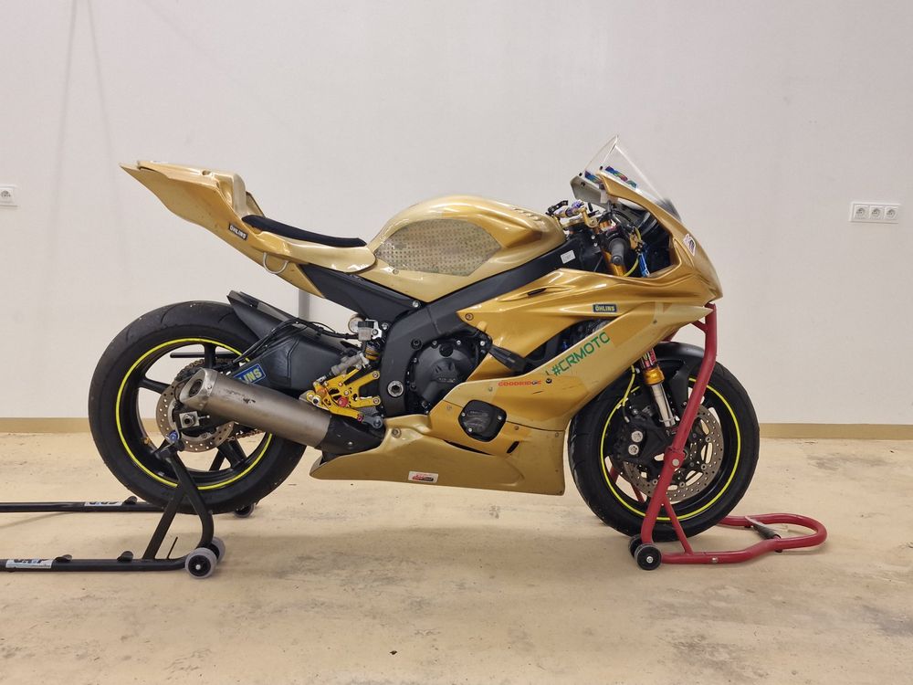 Yamaha R6 RJ27 TRACK TOOL (Gebraucht) in Neuchatel für CHF 18000 – mit ...