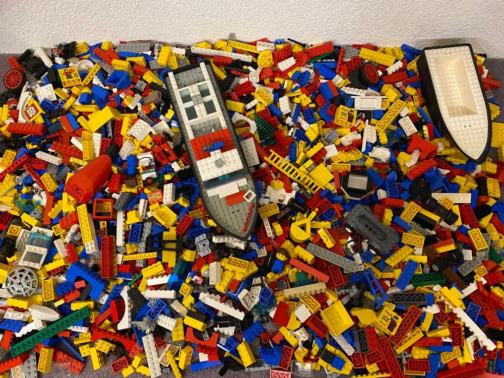 Blitzauktion!!! ÜBER 5.5 KG LEGO AB 1.- !!! | Kaufen auf Ricardo