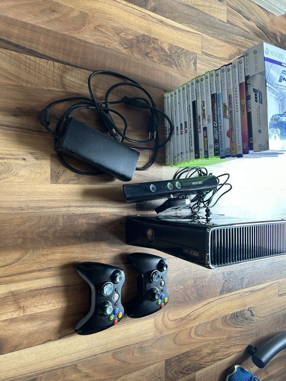 Xbox 360 Kinect Set mit 19 Spiele | Kaufen auf Ricardo