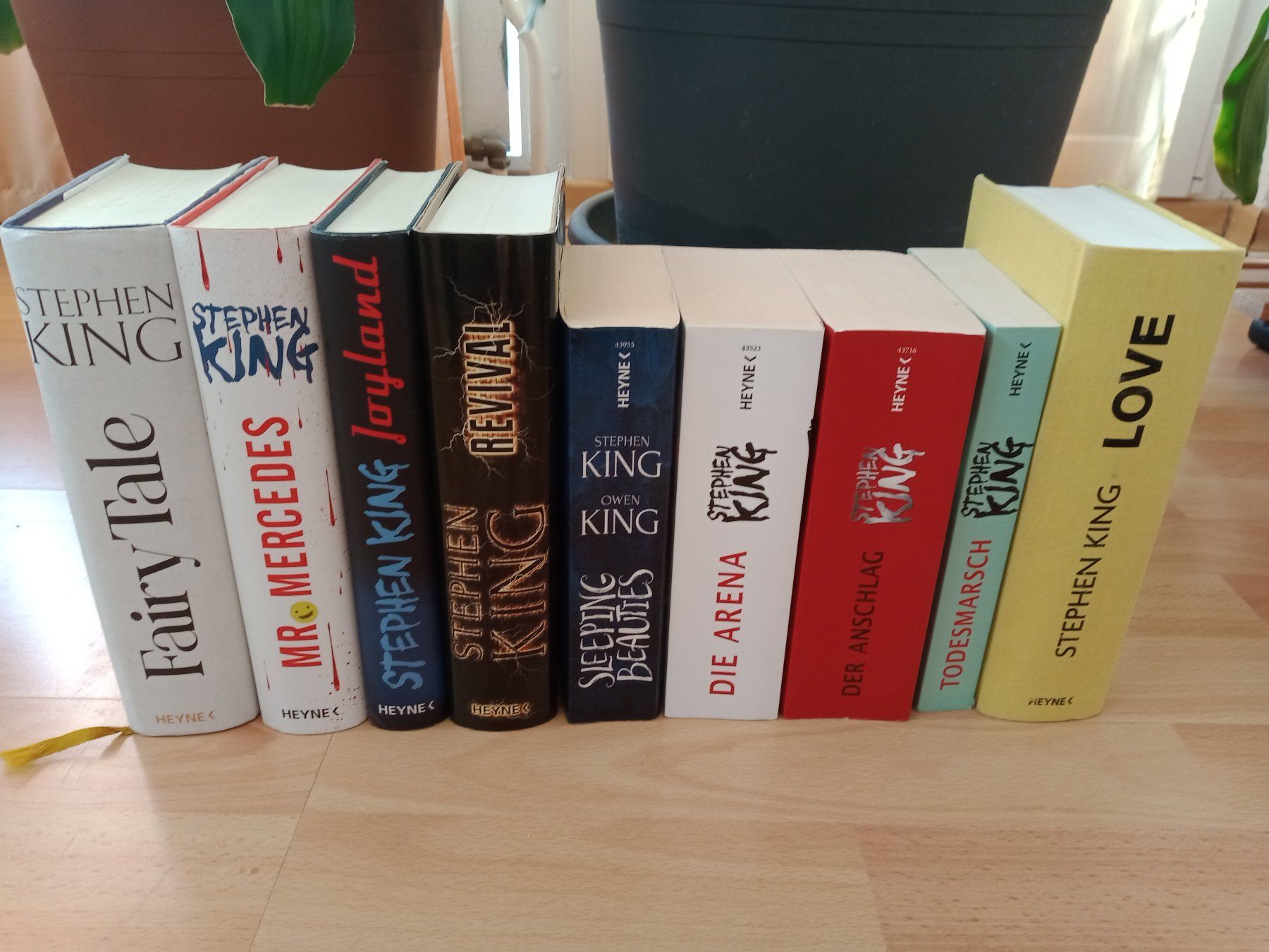 9x Stephen King Thriller Horror Bücher Romane Roman (Gebraucht) in ...