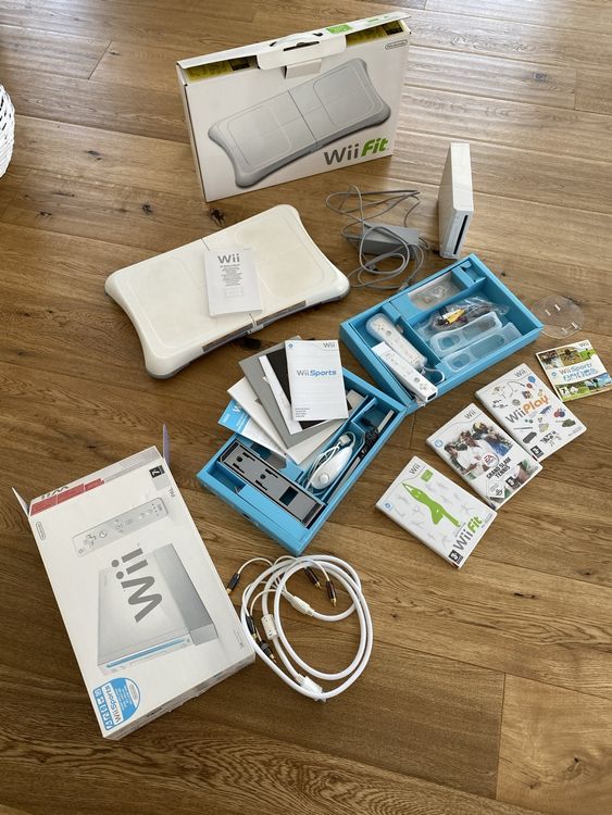 Nintendo Wii Konsole inkl. Wii Fit ab CHF 1.00 (Gebraucht) in Wiliberg ...