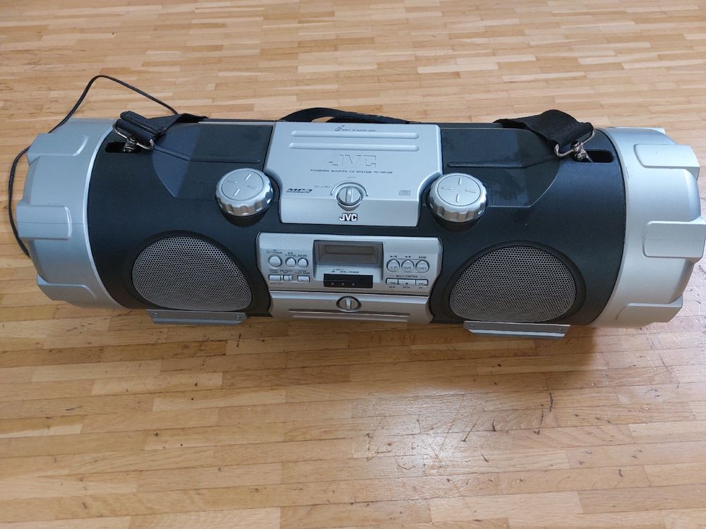JVC Boombox (Gebraucht) in Frauenfeld für CHF 200 – mit Lieferung auf ...