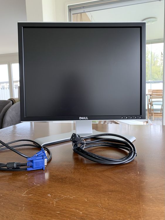 Ecran Dell 20" réglable en hauteur et rotation (Gebraucht) in La Tour ...