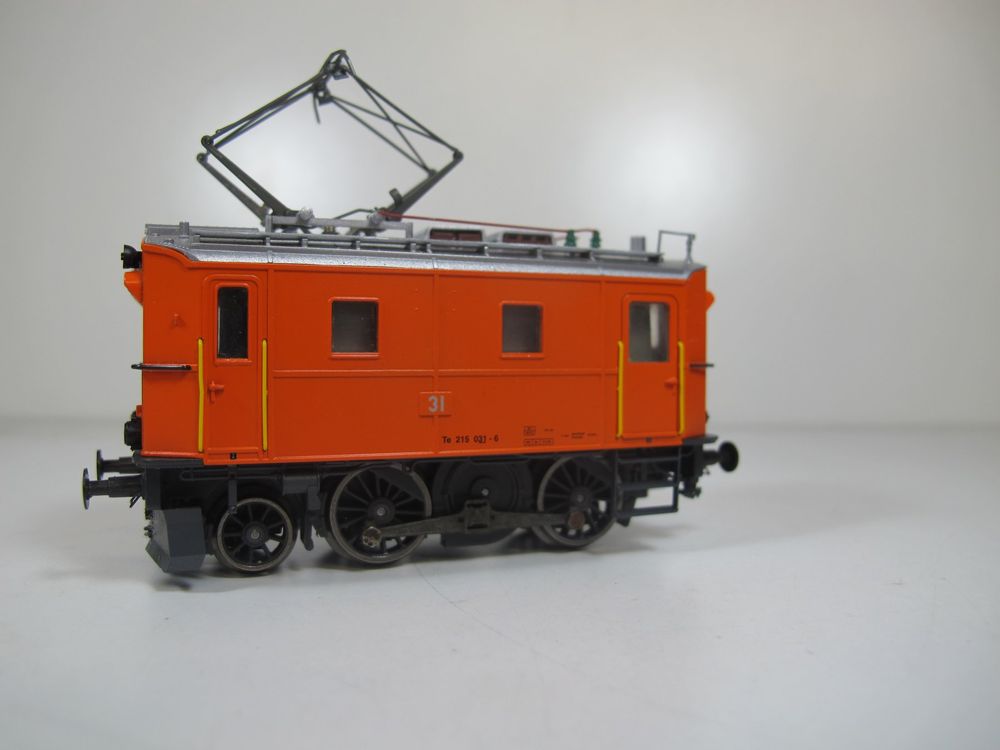 BRAWA H0: Rangierlokomotiver Te 215 BLS (Gebraucht) in Fontaines NE für ...