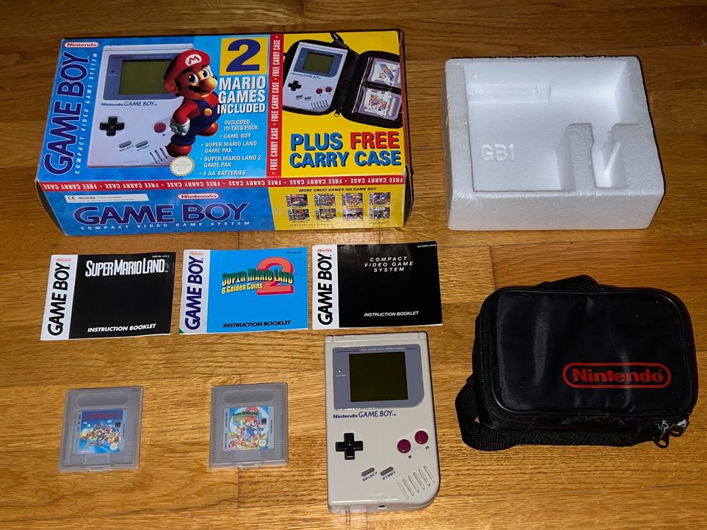 Game Boy Pack "Konsole + SML 1+2 + Etui" (OVP) - sehr rar! (Usato) a ...
