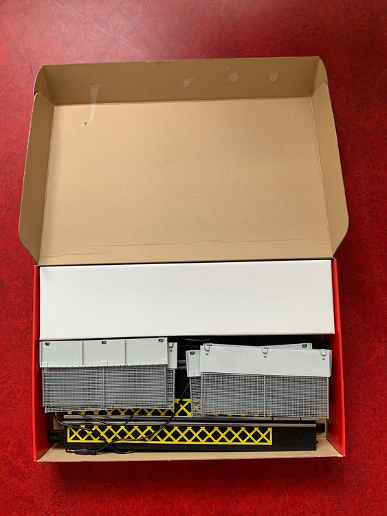 Ninco Pit Lane Kit (Gebraucht) in Zürich für CHF 50 – mit Lieferung auf ...