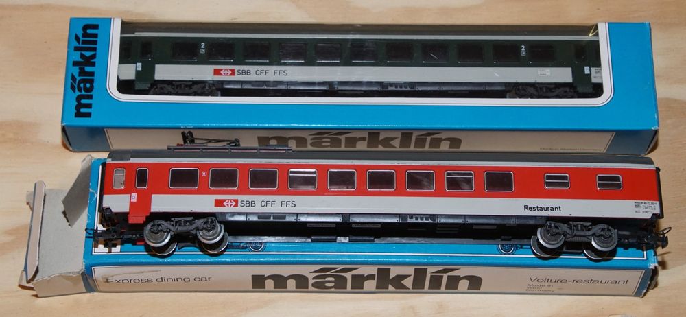Märklin 4125 (?) SBB Speisewagen und 4124 SBB Personenwagen | Kaufen auf Ricardo