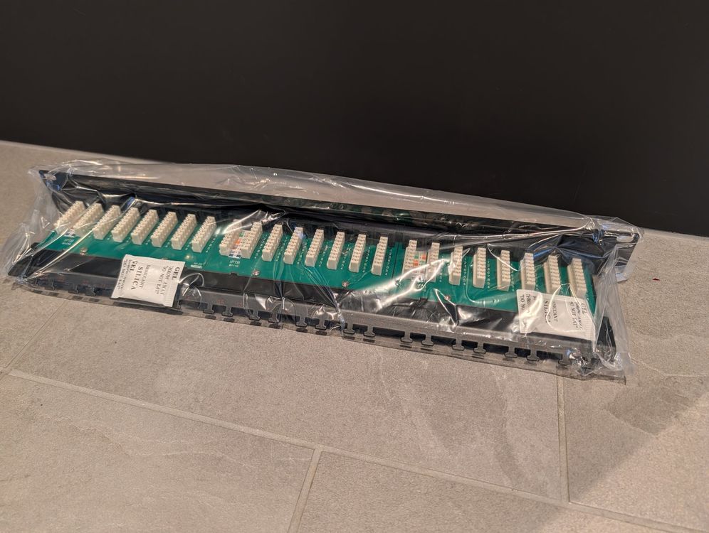 Roline 24-Port Cat. 6 Patchpanel NEU OVP (Neu und originalverpackt) in ...