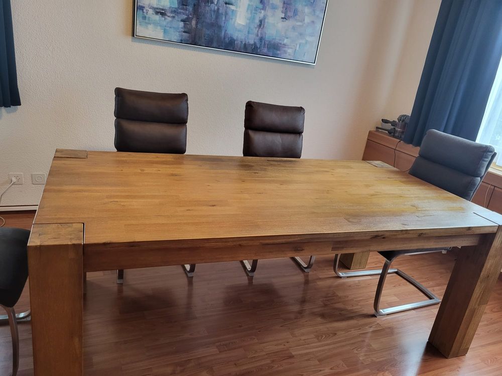 Massiver Eichenholztisch Esstisch (Gebraucht) in Effretikon für CHF 210 – nur Abholung auf ...