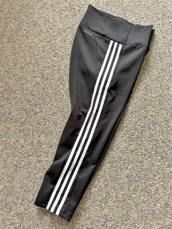 Adidas 3/4 Tights, schwarz/weiss, Gr.L 40-42 (Neu und originalverpackt) in Adliswil für CHF 33 ...
