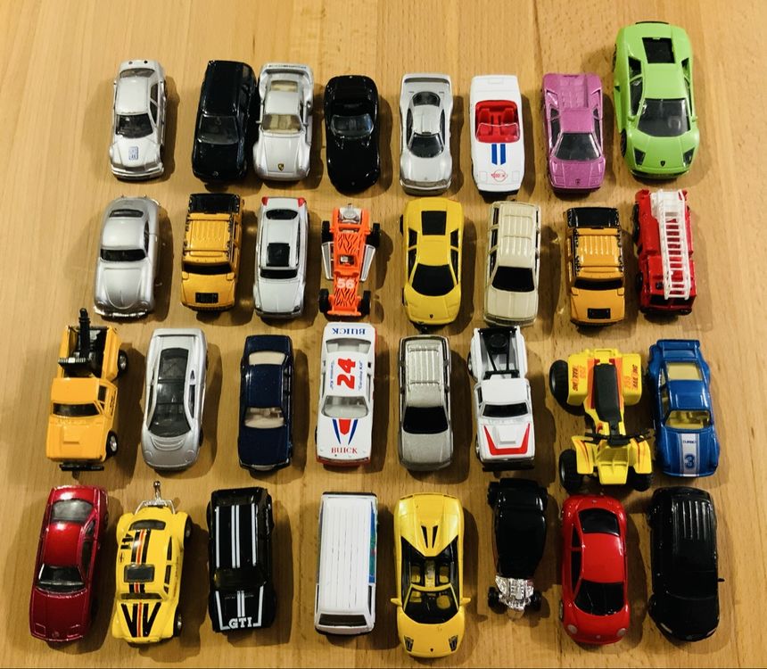 Maisto Autos Sammlung, 32 Stück, diverse Modelle! (Gebraucht) in ...