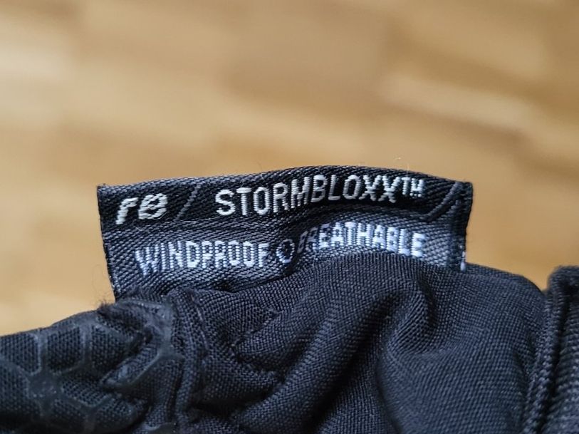 Reusch Winterhandschuhe, 4-7 J, Neuwertig (Gebraucht) in Ipsach für CHF ...