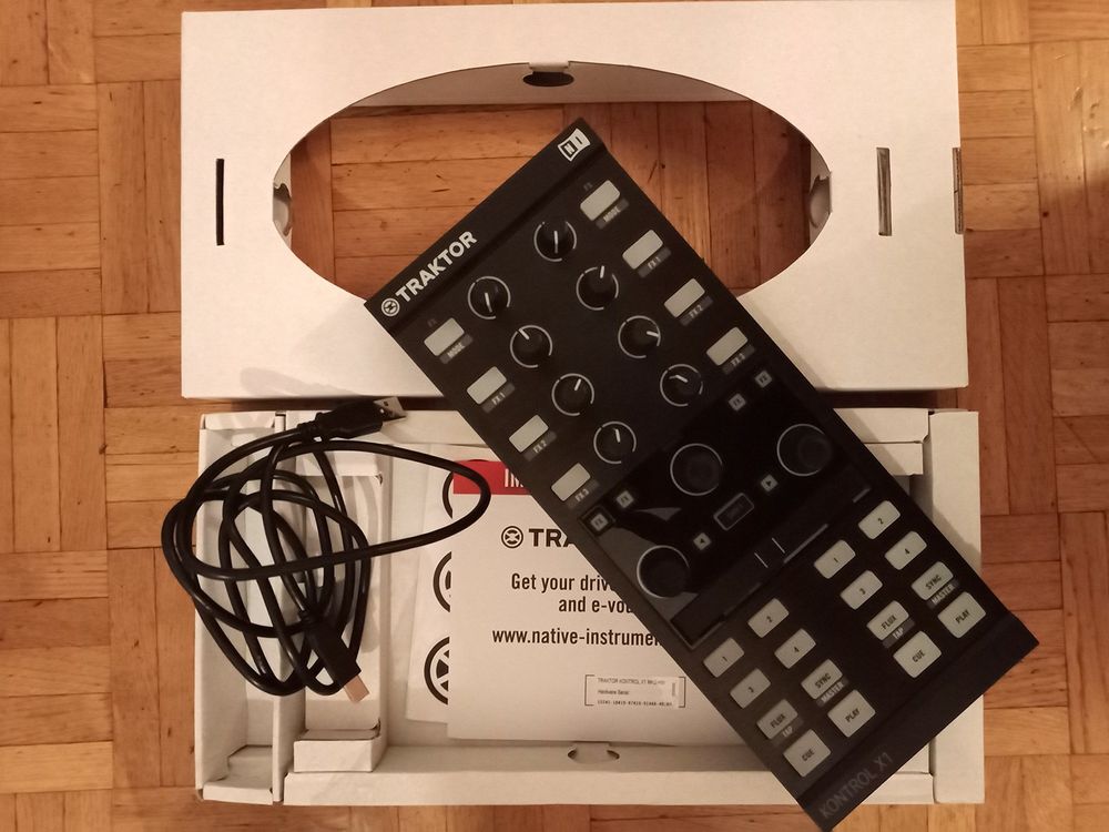 Traktor Kontrol X1 MK2 - Native Instruments | Kaufen auf Ricardo Traktor Kontrol X1 MK2 - Native Instruments | Kaufen auf Ricardo