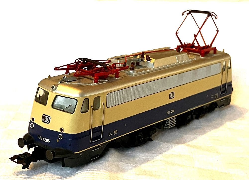Trix 22836 E 10 1266 Rheingold digital (Gebraucht) in für CHF 148 – mit ...