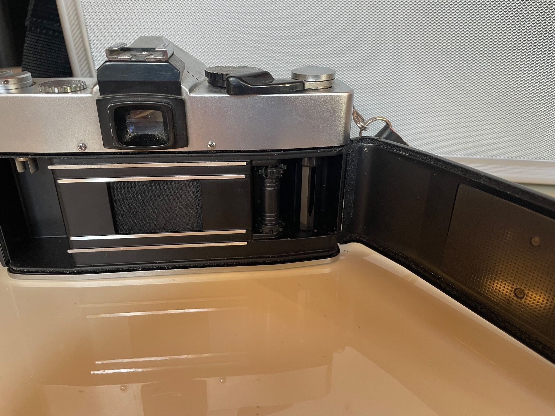 Petri TTL Kamera mit CC auto f1.8 55mm objektiv (Gebraucht) in Zürich ...