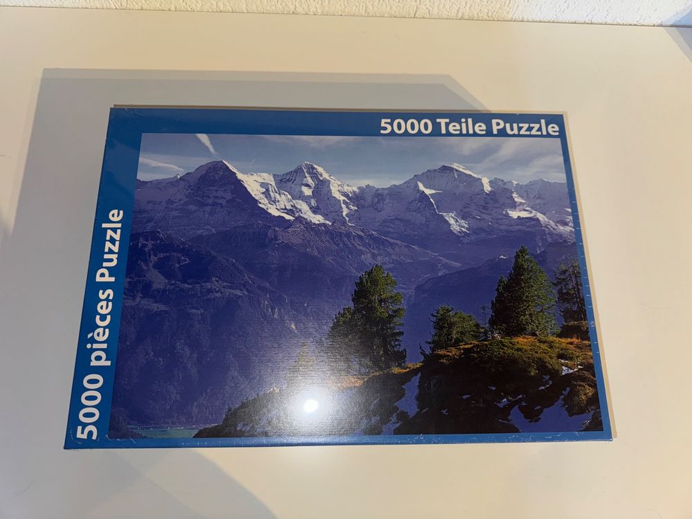 Puzzle 5000 Teile Eiger Mönch und Jungfrau (Neu und originalverpackt) in Grosswangen für CHF 25 ...