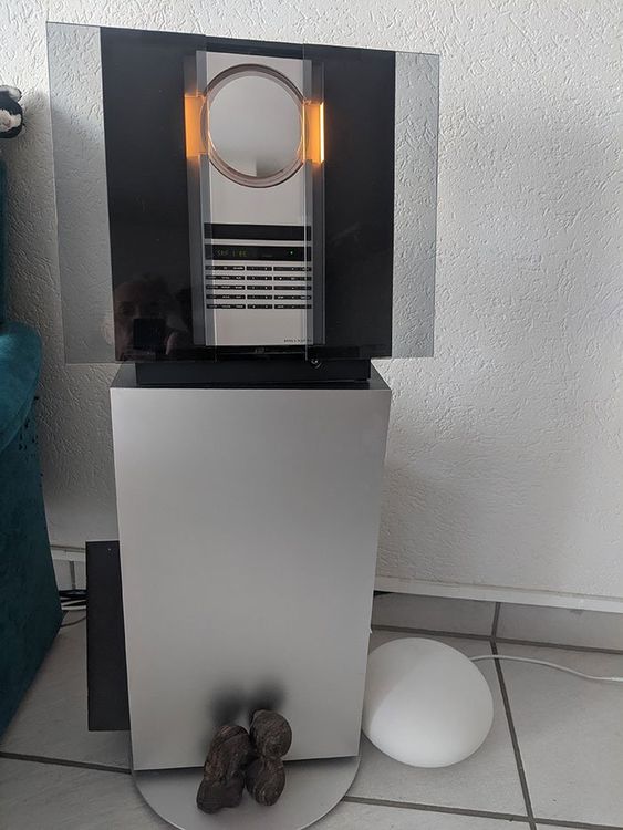 B & O Beosound 3200 mit Sockel, inkl. 2 Beolab 6000 | Kaufen auf Ricardo