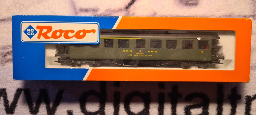 Roco 5 Stück AC Seetalbahnwagen ganzer Zug Innenbeleuchtet (Neu (gemäss Beschreibung)) in ...