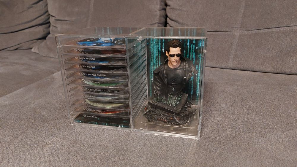 Ultimate Matrix Collection (10 DVDs + Neo-Figur) | Kaufen auf Ricardo