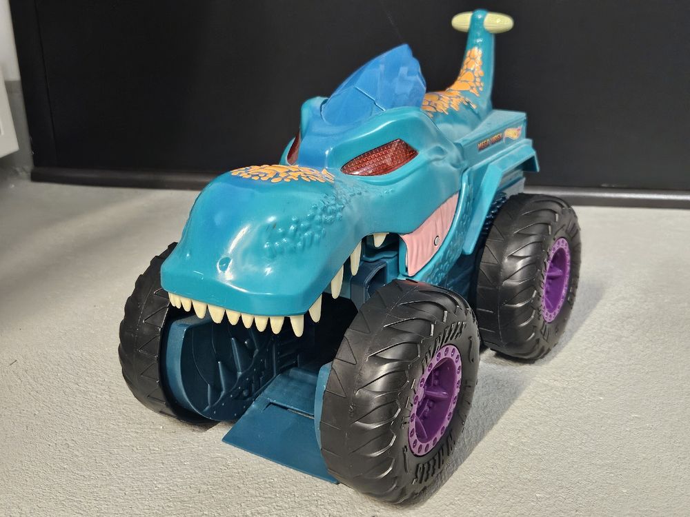 Hot Wheels Mega Wrex frisst und verdaut Autos (Gebraucht) in ...