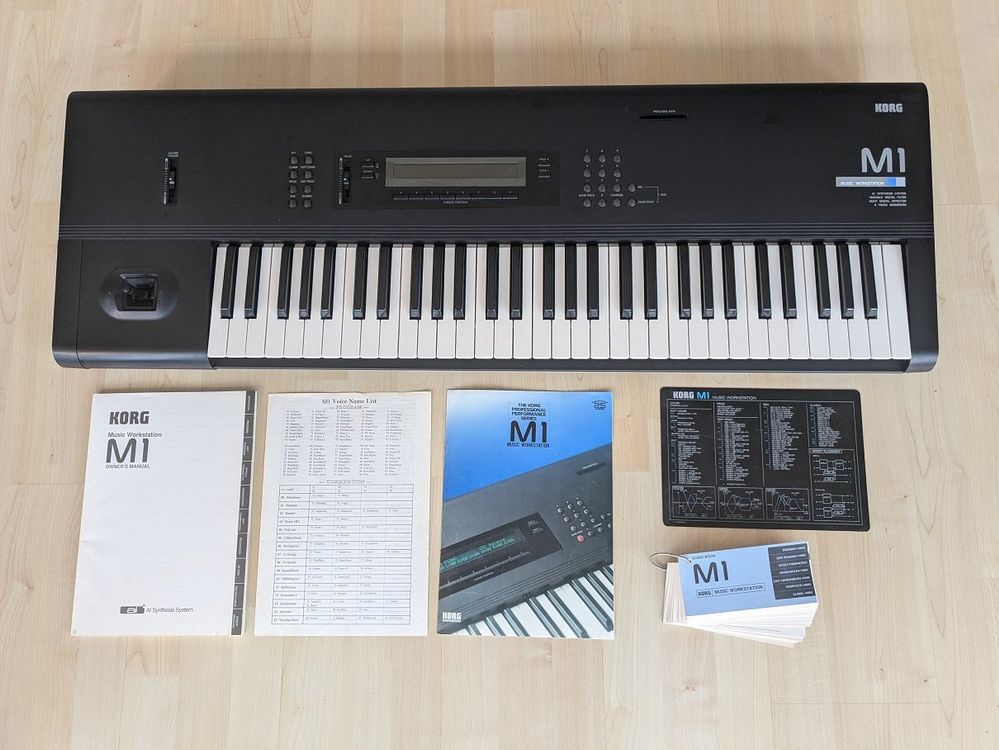 Korg M1 mit neuer Batterie und Bedienungsanleitungen (Gebraucht) in ...