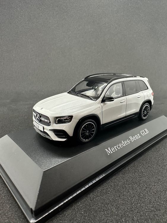 Mercedes-Benz GLB-Klasse (X247) - 1:43 von Minimax | Kaufen auf Ricardo