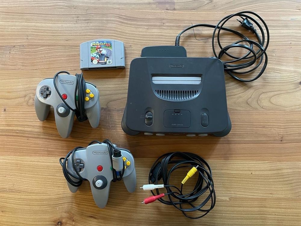 Console Nintendo 64 + 2 manettes + mario kart | Kaufen auf Ricardo