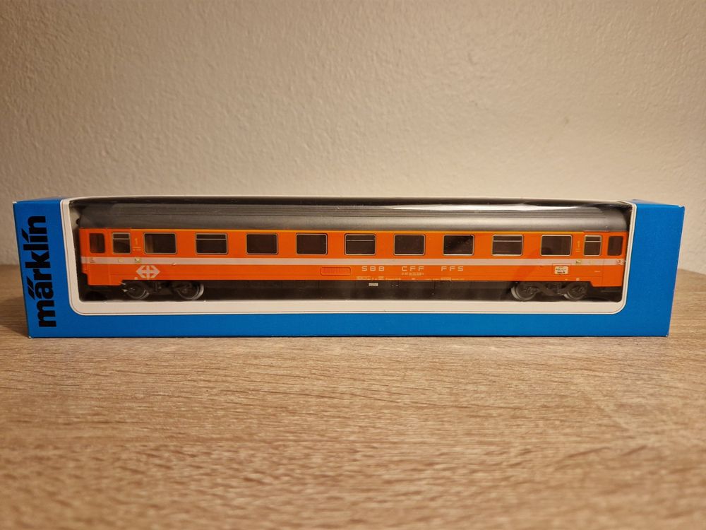 Märklin 4182 Personenwagen SBB 1.Kl H0 OVP NEU (Neu und originalverpackt) in St-Aubin-Sauges für ...